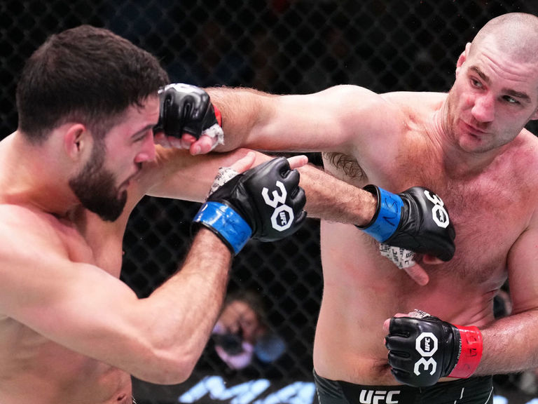 Strickland handles Imavov in 1st UFC main event of 2023 | theScore.com