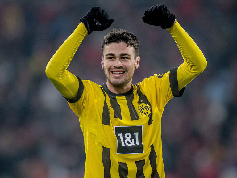 Reyna joins Forest on loan from BVB in bid to reignite career ...