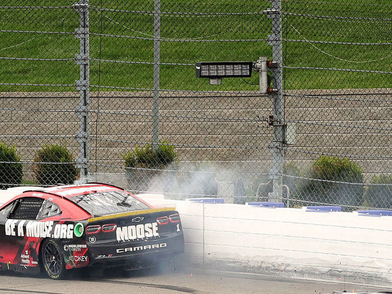 NASCAR bans Chastain's wall-hugging move at Martinsville | theScore.com