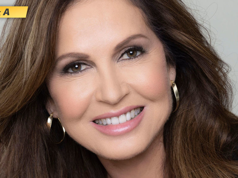 Years after Monday Night Football debacle, Lisa Guerrero faces the ...