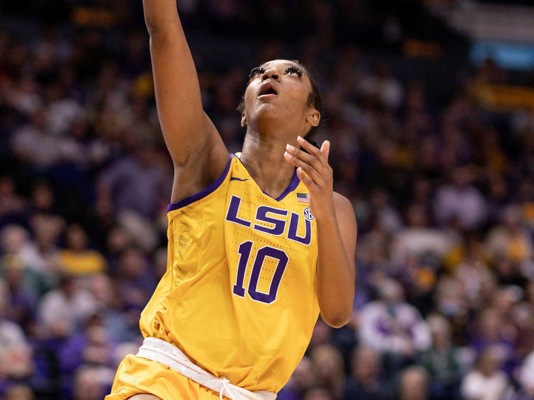 Reese's 28 vs. Queens gets No. 1 LSU in win column | theScore.com