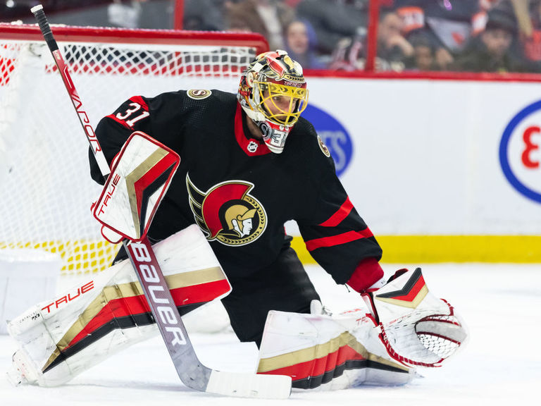 Senators' Forsberg stretchered off vs. Oilers with apparent leg injury ...