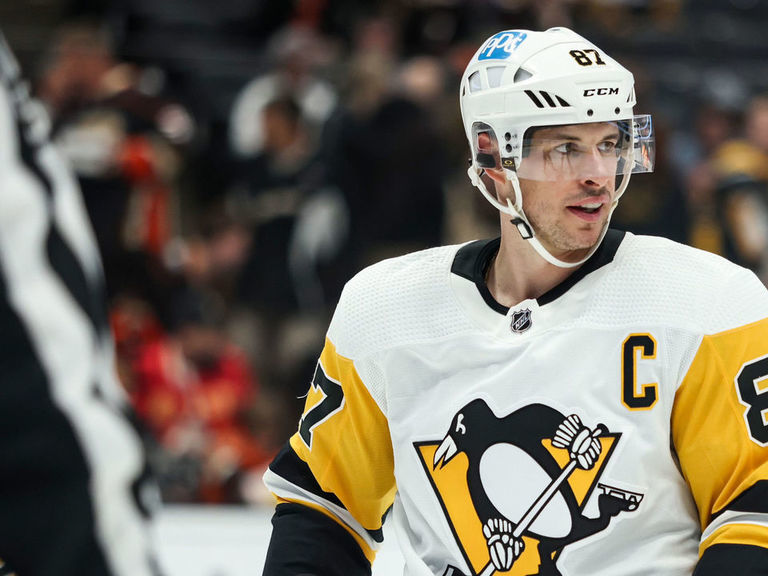 Penguins' Crosby picks up his 1st career game misconduct vs. Kings ...