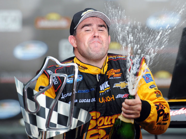 Brendan Gaughan wins Saturday's Nationwide race | theScore.com