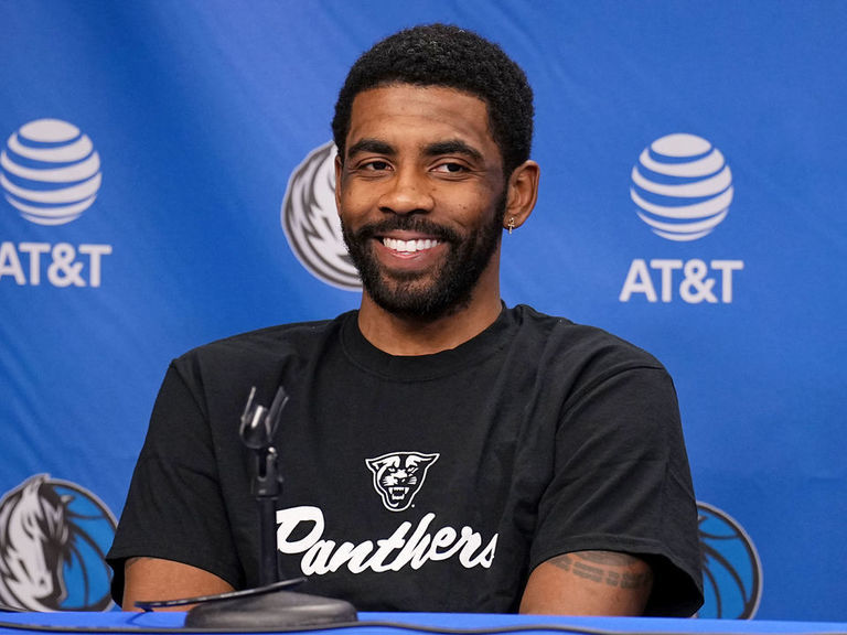 Irving debuts in Dallas not wanting to talk about future | theScore.com