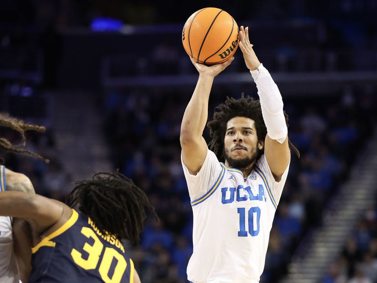 No. 4 UCLA blows out Cal, improves to 15-0 at home | theScore.com