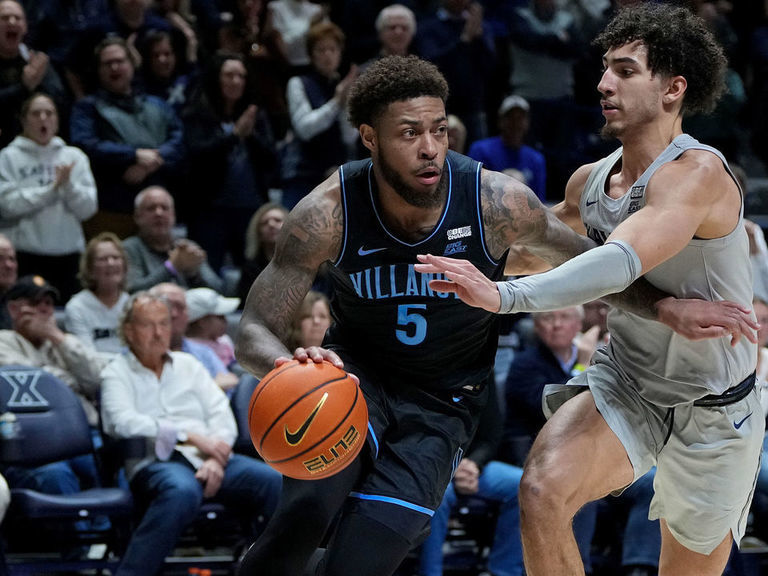 Moore scores 25, helps Villanova upset No. 16 Xavier | theScore.com