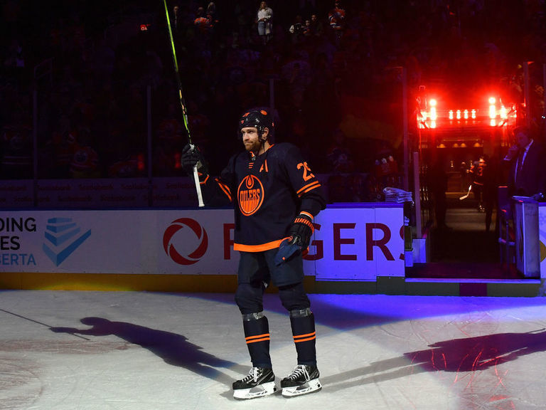 Draisaitl becomes 2nd to hit 100 points this season, Oilers top Sens ...