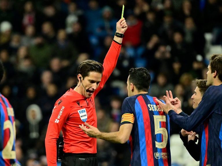 Clasico overshadowed by Barca's referee corruption case | theScore.com