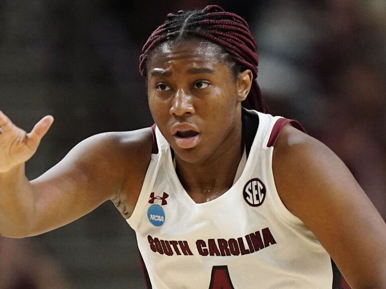South Carolina's Boston declares for WNBA draft | theScore.com