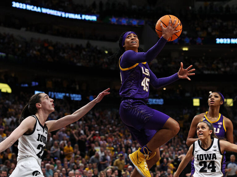 LSU wins women's national championship over Iowa, Clark | theScore.com