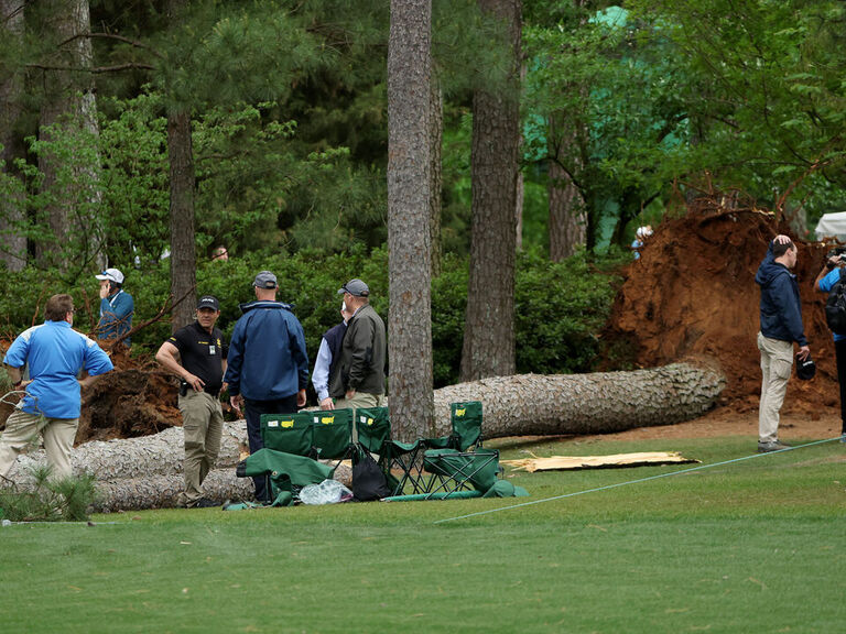 Tree falls beside No. 17 tee during storm at Augusta National ...
