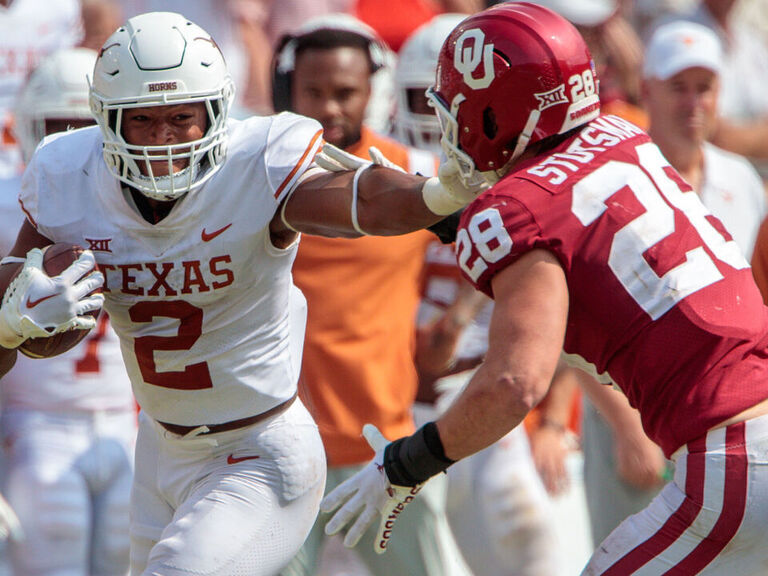 Bears draft RB Roschon Johnson in 4th round | theScore.com