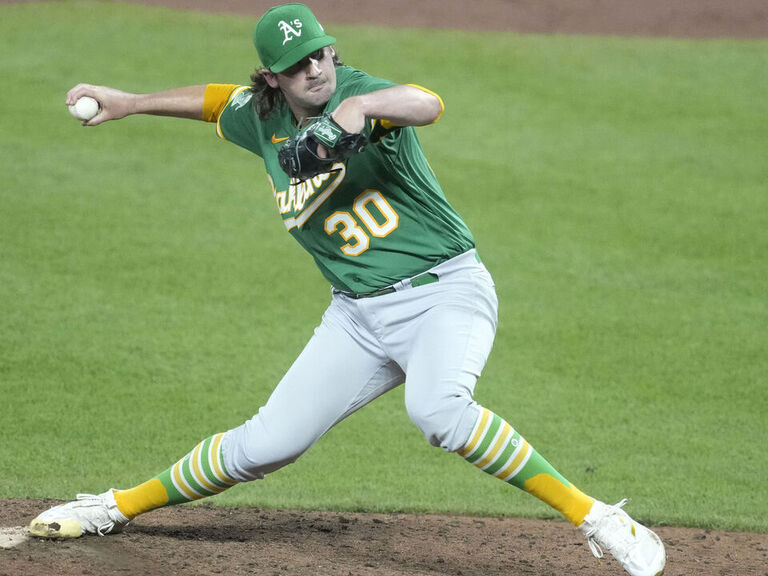 A's reliever Smith earns 1st career win via obscure rule | theScore.com