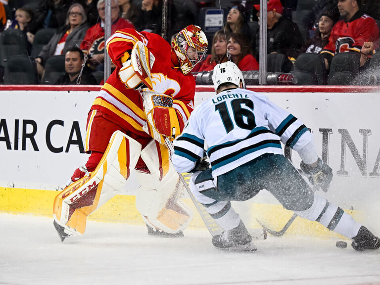Flames' Wolf, Coronato make NHL debuts in win over Sharks | theScore.com