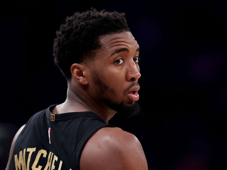 Mitchell, Cavs remain confident despite 3-1 hole to Knicks | theScore.com