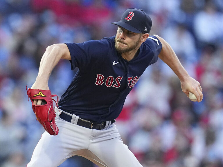 Braves sign Sale to 2-year, $38M extension | theScore.com