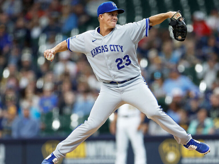 Greinke becomes 5th pitcher to strike out 1,000 individual batters ...