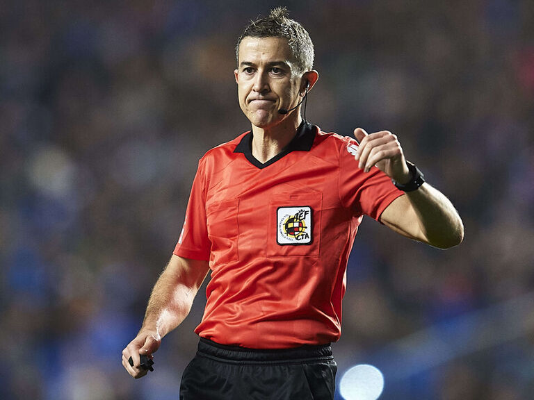 Spanish referee committee cuts VAR official after Vinicius red card ...