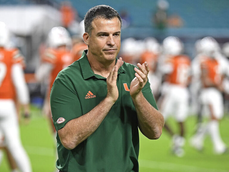 Top-5 RB Kevin Riley picks Miami over Alabama, Georgia | theScore.com