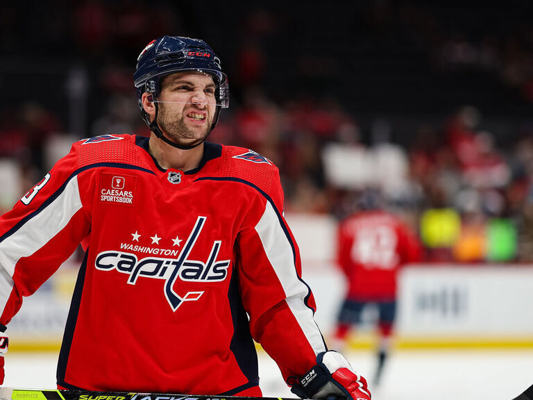 Lightning add Sheary on 3-year, $6M pact | theScore.com