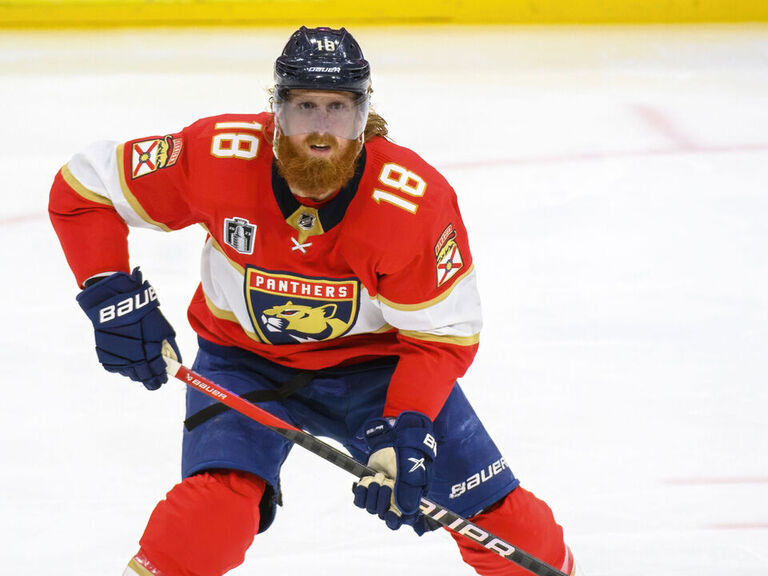 Flyers sign Marc Staal to 1-year contract | theScore.com