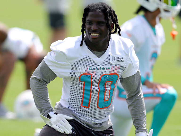 Tyreek: I'll catch 2K yards, Dolphins will win Super Bowl this season ...