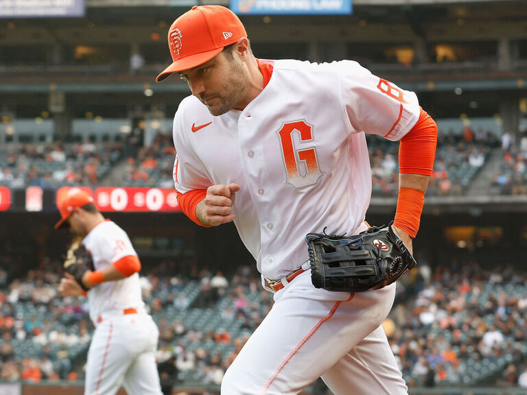 Giants' Pollock sidelined 3 weeks with strained oblique | theScore.com