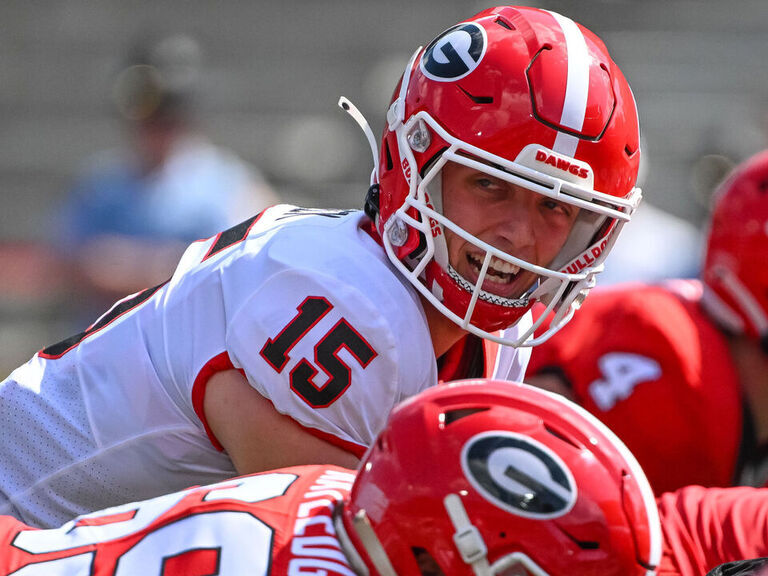 Georgia's Beck wins starting QB job | theScore.com
