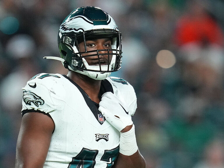Report: Eagles' Jack retires after 7 seasons | theScore.com