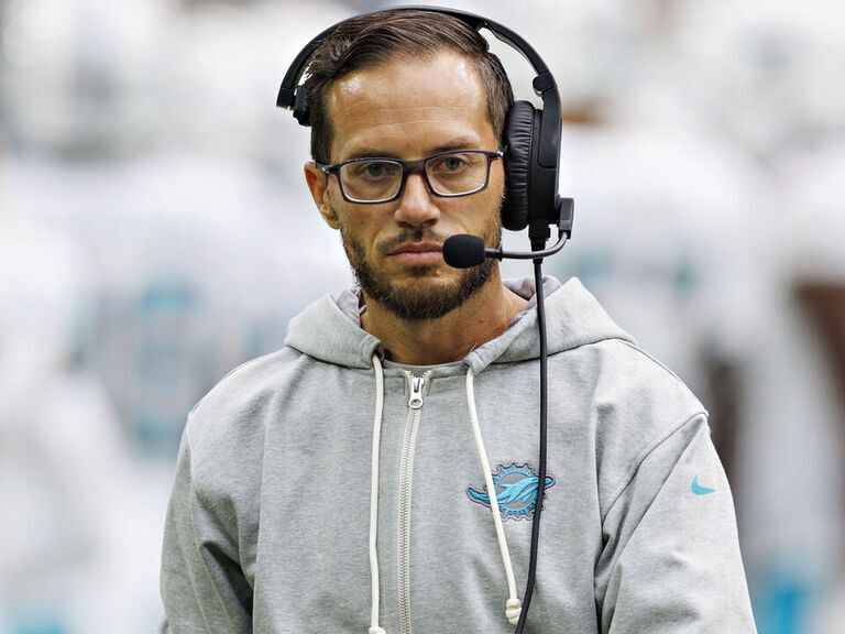 McDaniel: Dolphins' late collapse vs. Titans 'as much of a team loss as ...