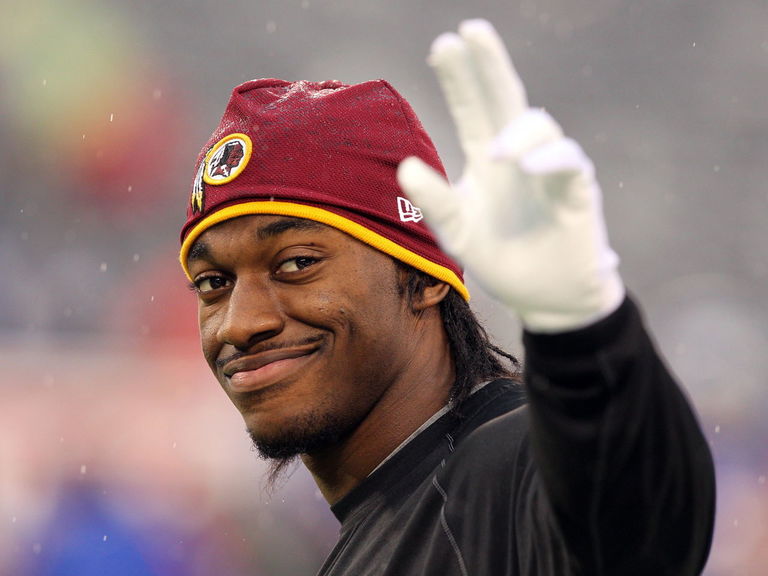 Baylor to feature RG3 statue at new stadium | theScore.com