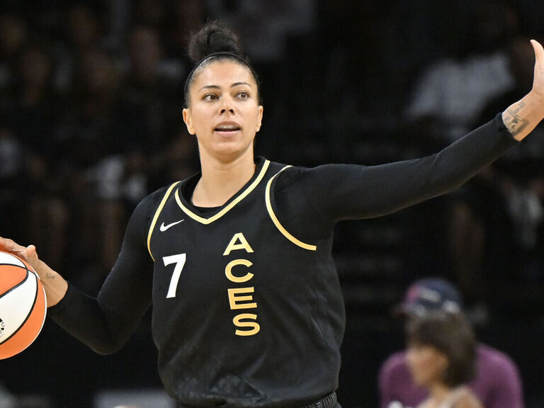 Aces' Clark wins Sixth Player of the Year | theScore.com