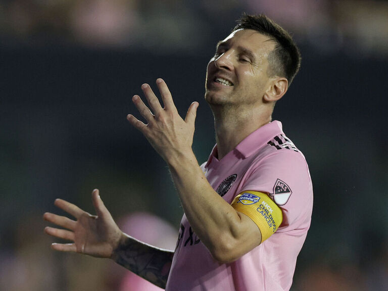 Messi misses U.S. Open Cup final due to lingering injury | theScore.com