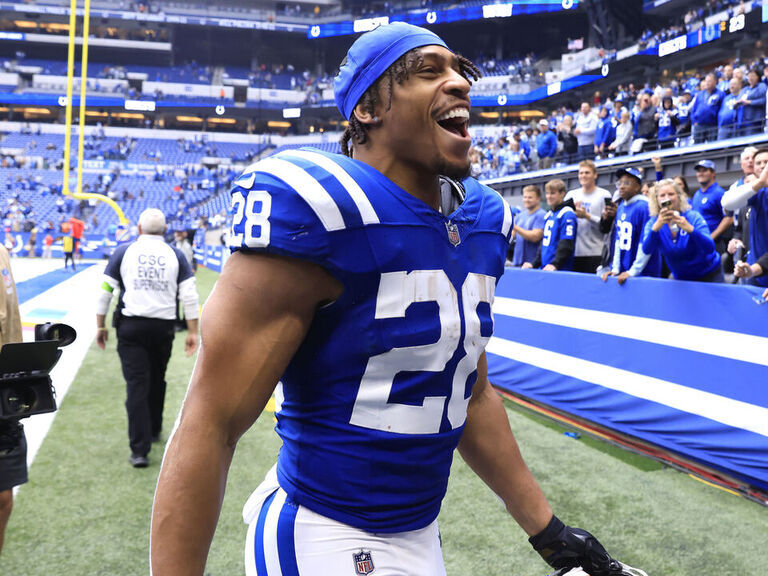 Colts' Taylor: New contract shows 'running backs are essential ...