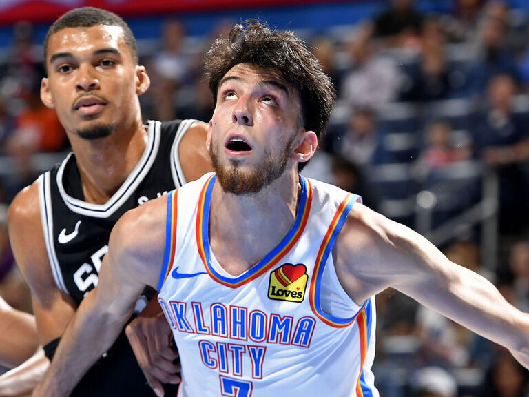 NBA preseason roundup: Rookie phenoms Wemby, Chet put on a show ...