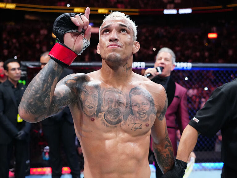 Oliveira explains UFC 294 withdrawal: 'We had to be 120% ready ...