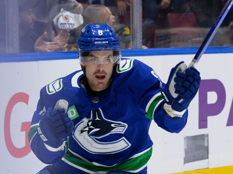 Report: Jackets, Jets, Predators among teams interested in Garland ...