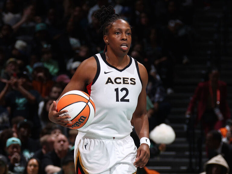 Gray's status for Game 4 of WNBA Finals still unclear after foot injury ...
