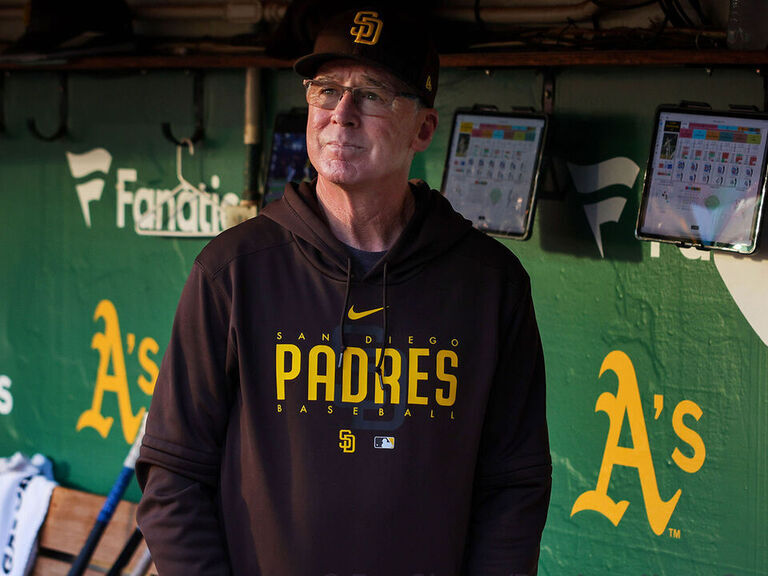 Giants sign manager Bob Melvin to 3-year deal | theScore.com