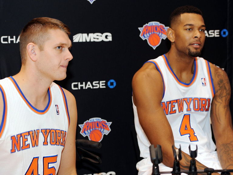 Report: Knicks re-sign Cole Aldrich | theScore.com