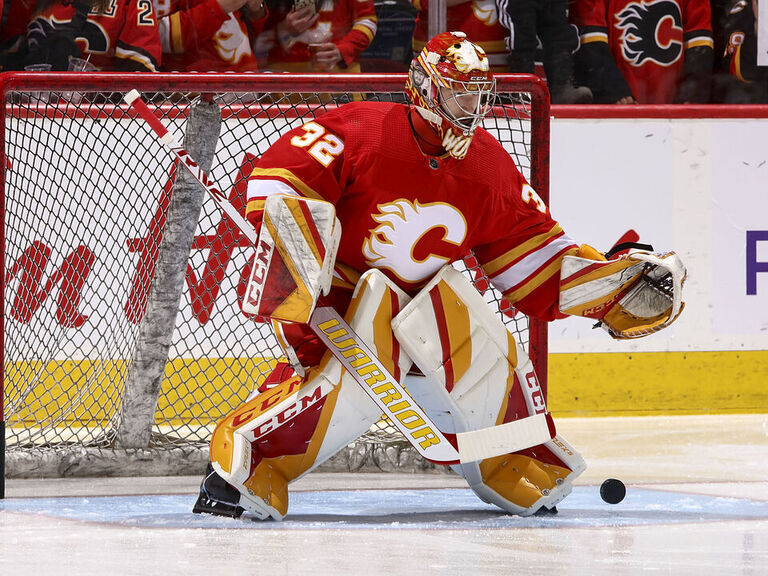 Flames recall reigning AHL MVP Dustin Wolf | theScore.com