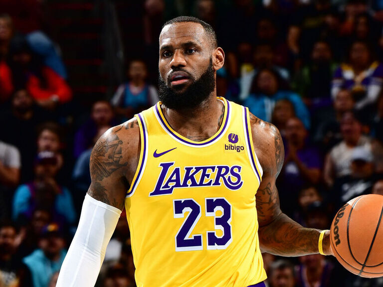 LeBron out vs. Blazers due to calf contusion | theScore.com
