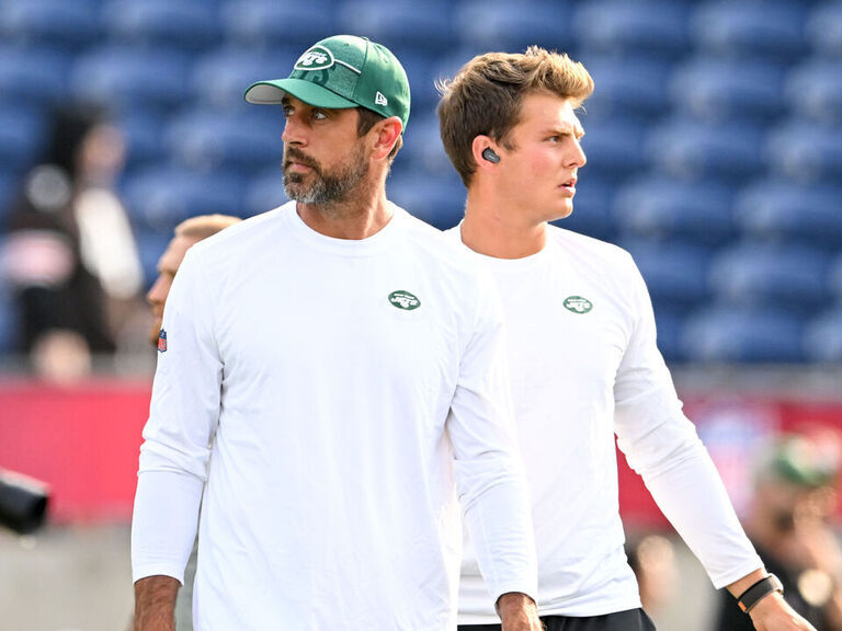 Rodgers wants to practice in 2 weeks, has 'personal guilt' over Wilson benching | theScore.com