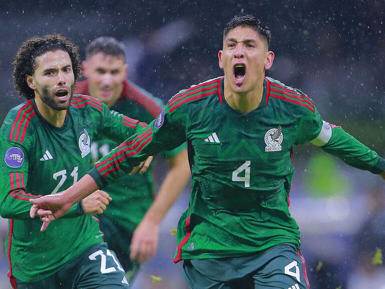 Mexico qualifies for 2024 Copa America after late comeback | theScore.com