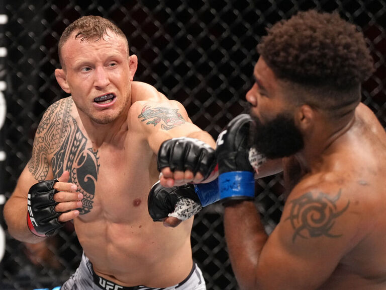 Hermansson-Pyfer to headline UFC's Feb. 10 event | theScore.com