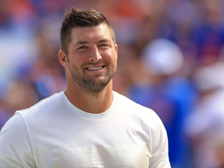 Florida looks to Tebow for motivation ahead of clash with Florida State ...