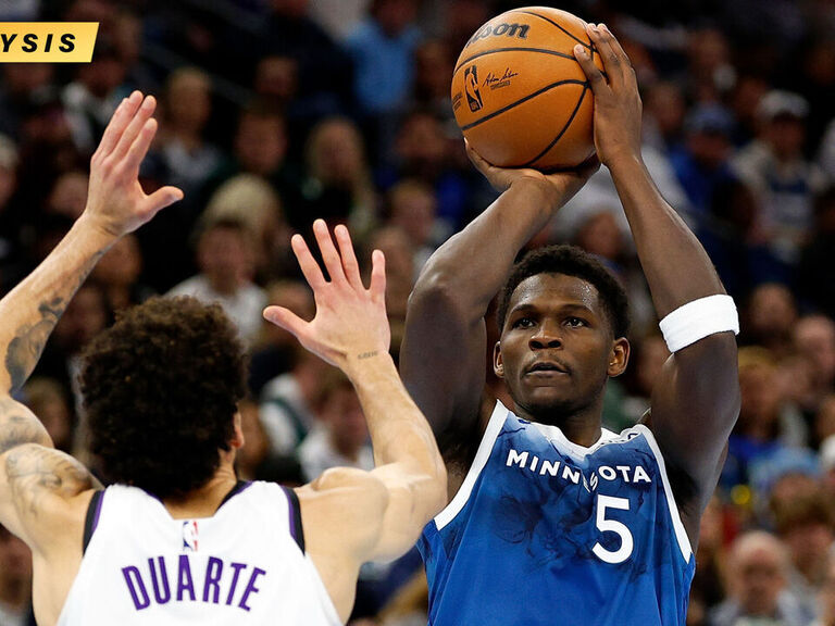 Anthony Edwards is mastering the mid-range game | theScore.com