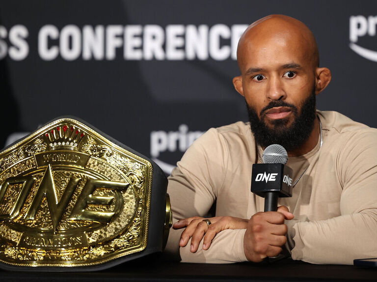 Demetrious Johnson: I'm 2nd-greatest MMA fighter ever | theScore.com