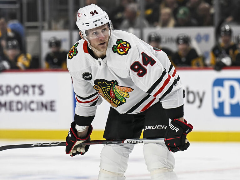 Perry apologizes for 'unacceptable' conduct, seeks substance abuse ...